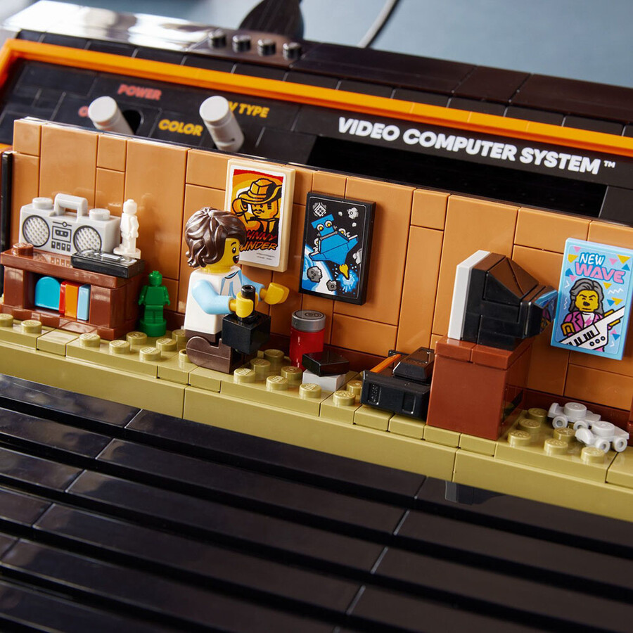 10306 LEGO® ICONS Atari® 2600 - Resmi LEGO Store TR
